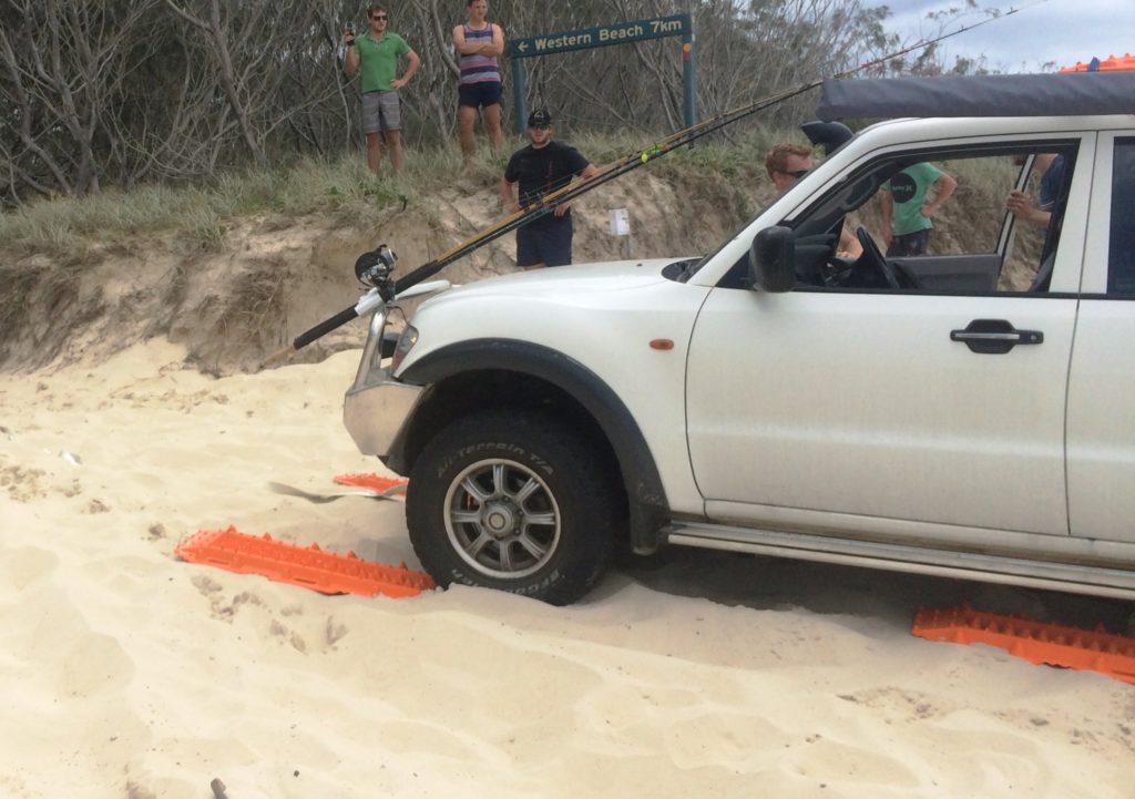 Guide to Safe Beach Driving - 10 tips for 4WDing on the Beach | FleetCrew