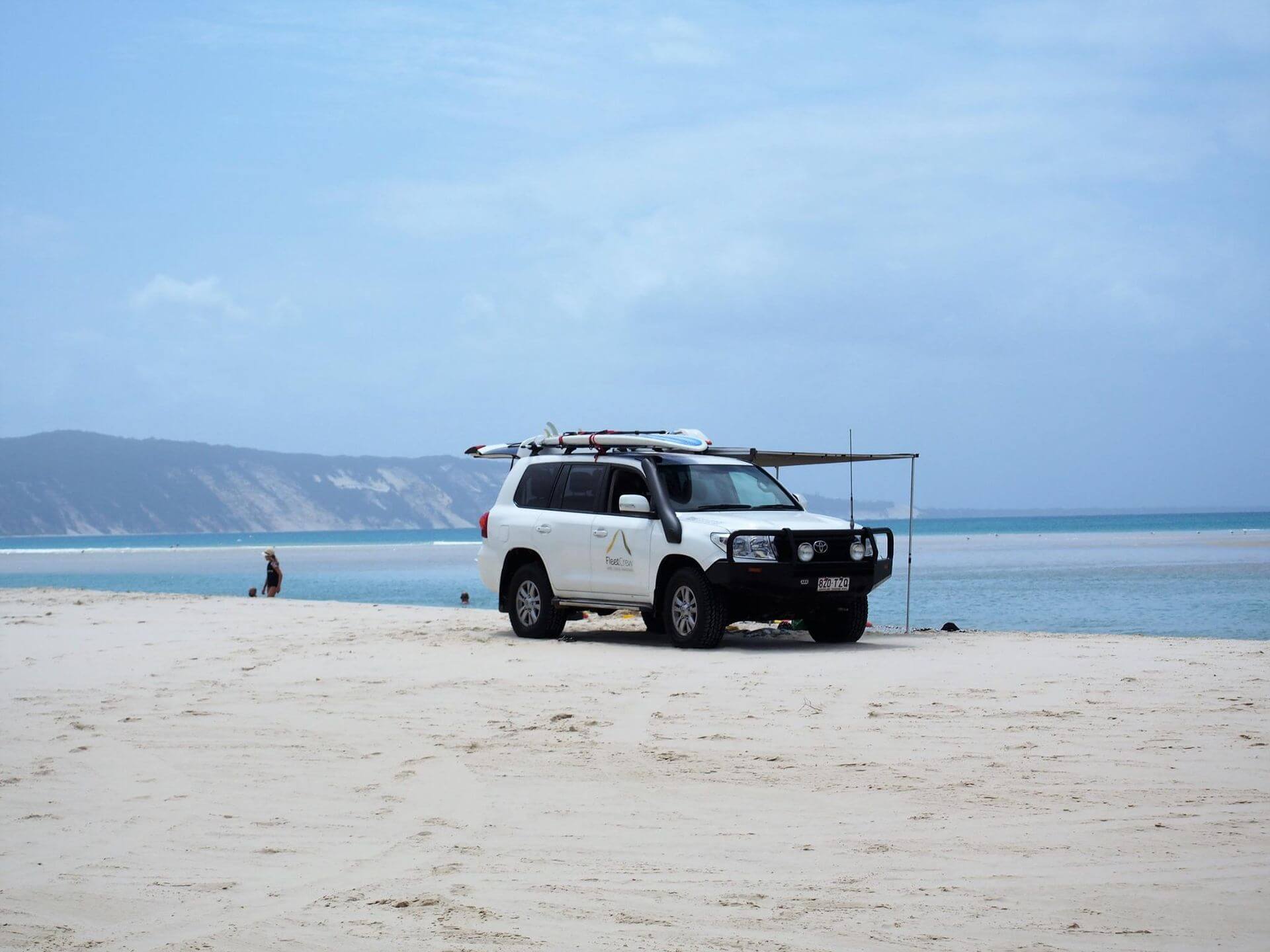 Top 10 Things To Do at Rainbow Beach on 4x4 - FleetCrew